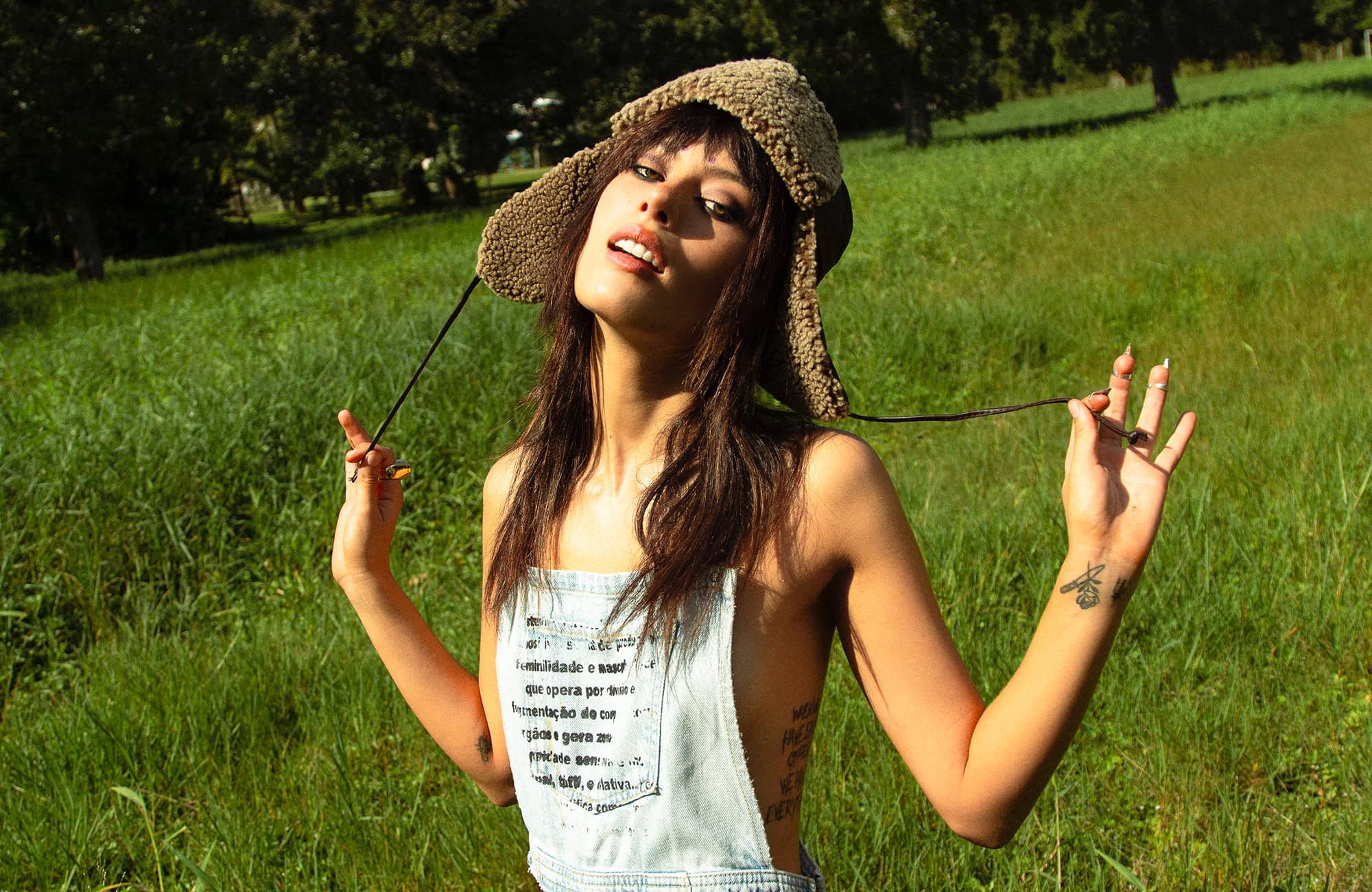 Alissic - We Care a Lot PR